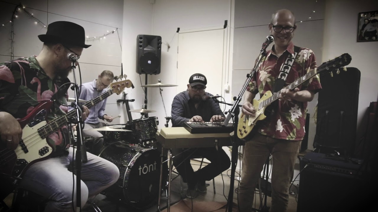 OCTA 18th Anniversary - Harry Hunks - One Chord To Another - A Finnish Pop Site