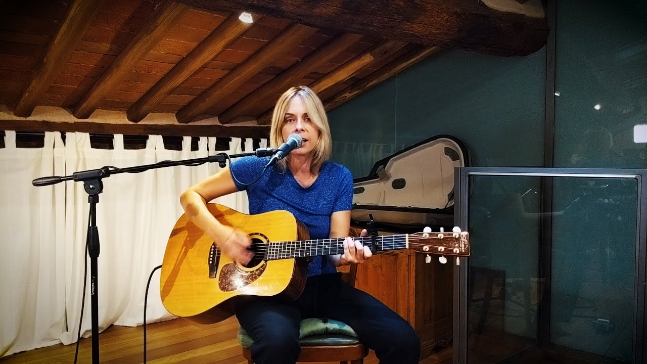 OCTA 18th Anniversary - Vanessa Peters - One Chord To Another - A Finnish Pop Site